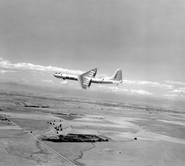 AAHS Image Library - USAF Convair B-36A Peacemaker